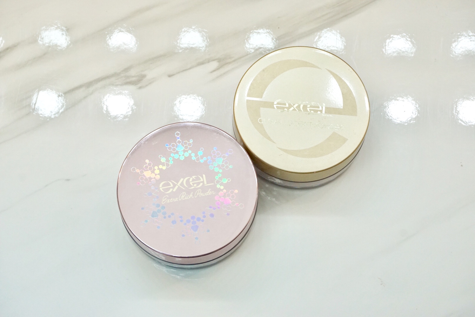 【新品試用】日本 Excel 玫瑰金定妝碎粉～ 帶出不一樣的光澤感！ - MUA 化妝師平台